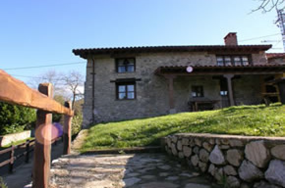 Parres (Asturias): Qué ver y dónde dormir