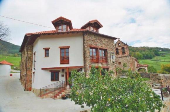 Campollo (Cantabria): Qué ver y dónde dormir