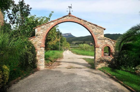 Anglès (Girona): Qué ver y dónde dormir