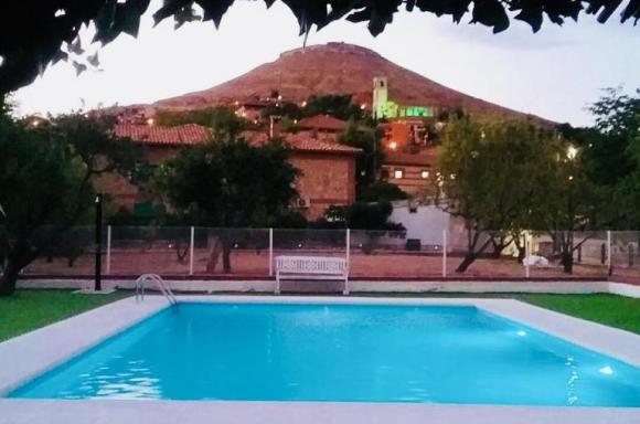 Torre del Burgo (Guadalajara): Qué ver y dónde dormir