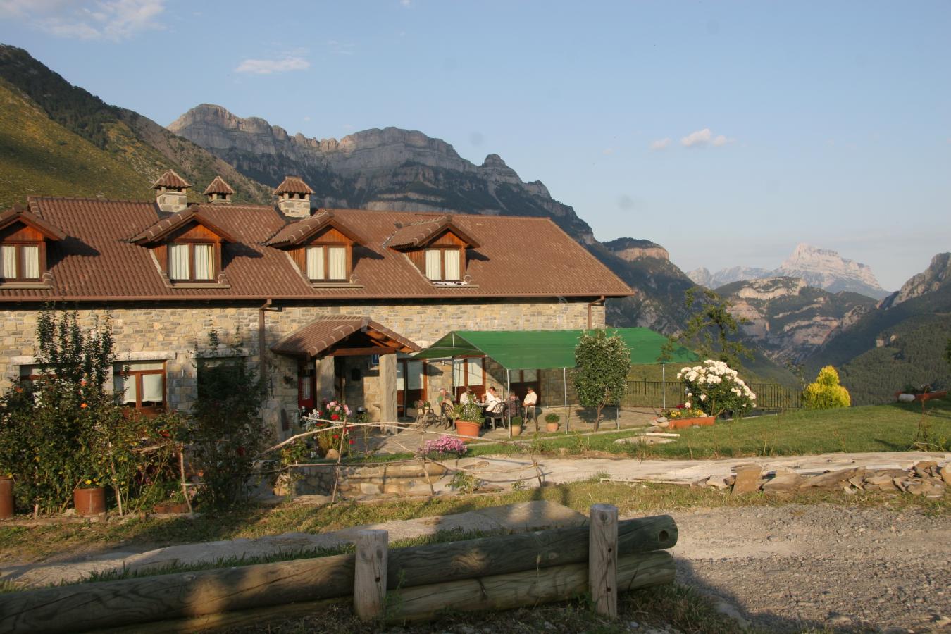 Fotos de Hotel Palazio - Casa rural en Nerín (Huesca)