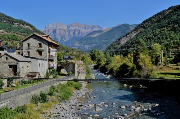 Broto (Huesca): Qué ver y dónde dormir