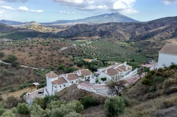 Guaro (Málaga): Qué ver y dónde dormir