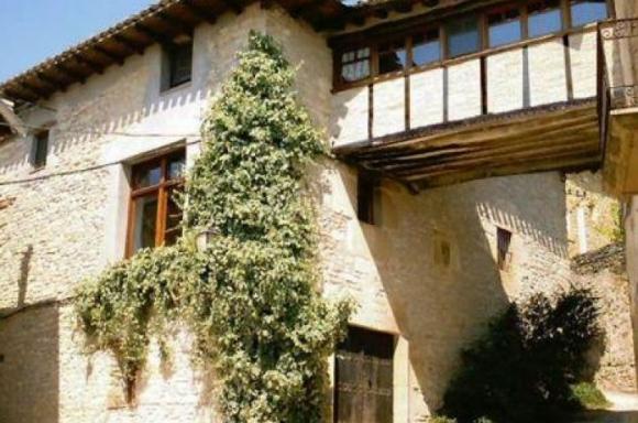 Úgar/Ugar (Navarra): Qué ver y dónde dormir