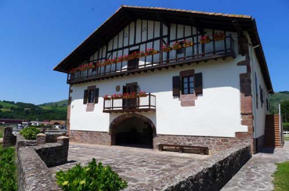 Arizkun (Navarra): Qué ver y dónde dormir